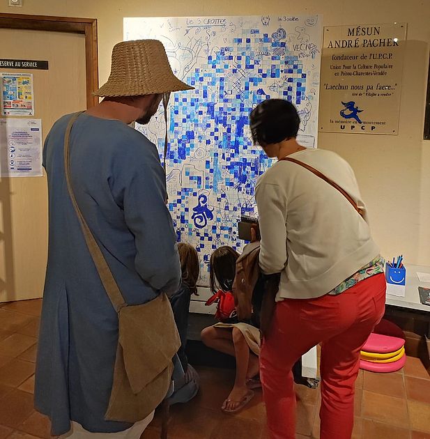 Succès pour l'exposition "Couleur Bleue" au musée : plus de 3 400 ...